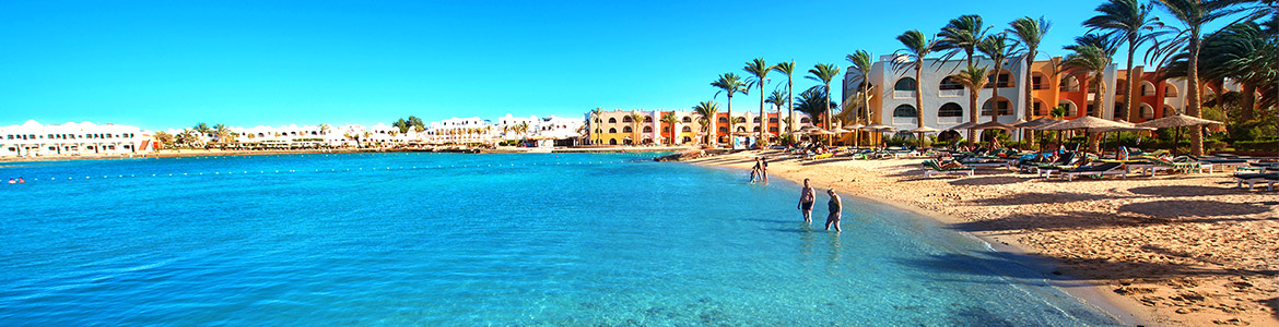 Must-See Attractions in Egypt - Pyramids, Temples, Red Sea