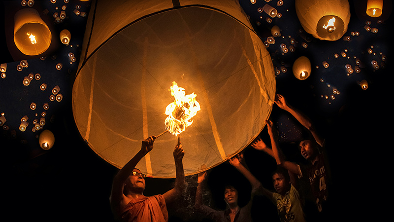 Yi Peng Festival | Fly the Sky Lantern in Chiang Mai 2023 / 2024