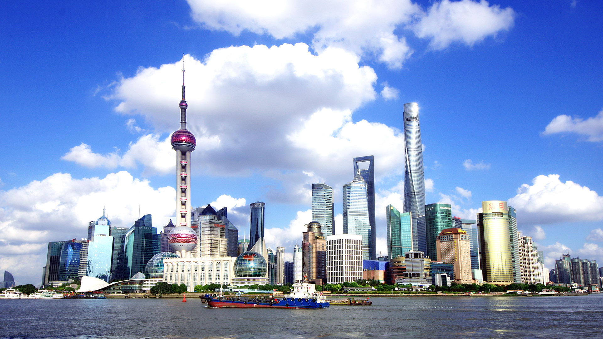 Shanghai Weather by Month: Temperatures, Festivals & What to Do