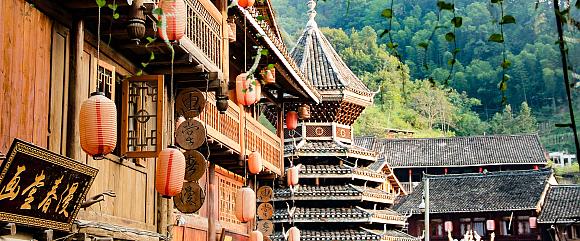 10 Most Famous Temples and Monasteries in China