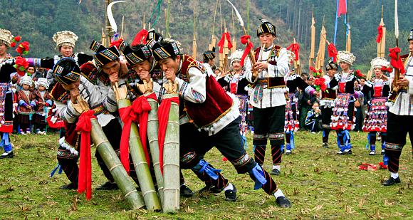 The China Red | China Odyssey Tours