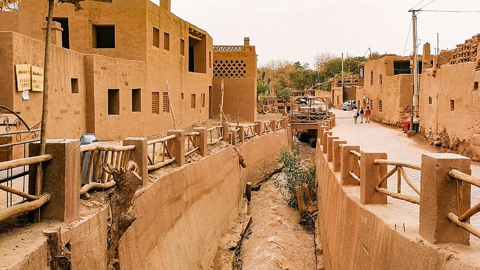 Silk Road Highlights: Xian, Dunhuang, Urumqi, Turpan, Kashgar