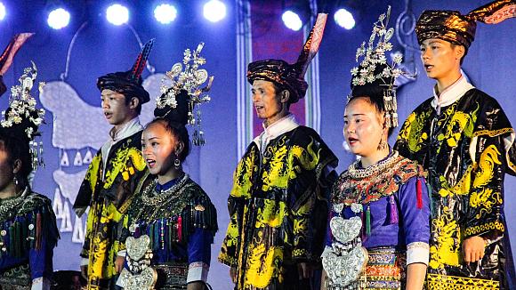 Top Guilin Tours: Li River, Yangshuo, Longji Rice Terraces & More