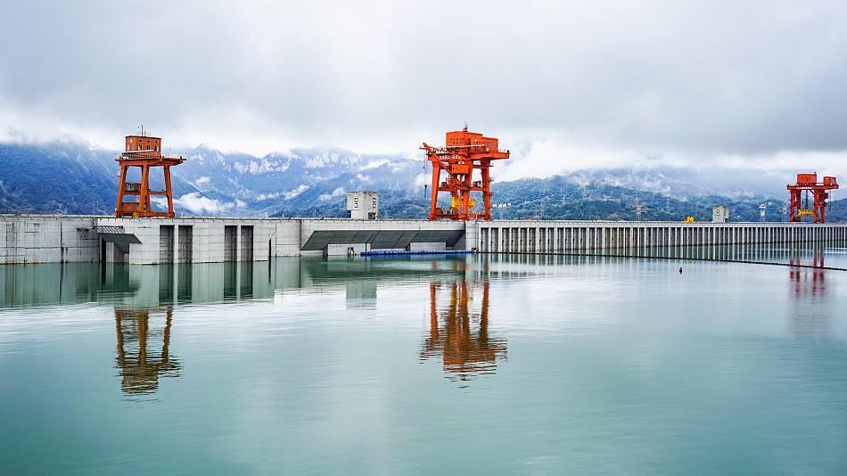 Luxury Tour to China: Great Wall, Pandas & Yangtze River